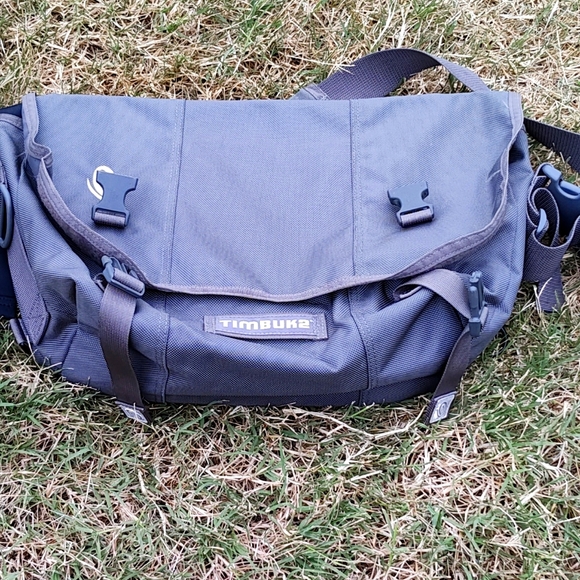 Timbuk2 | Bags | Timbuk2 Gray Messenger Bag | Poshmark
